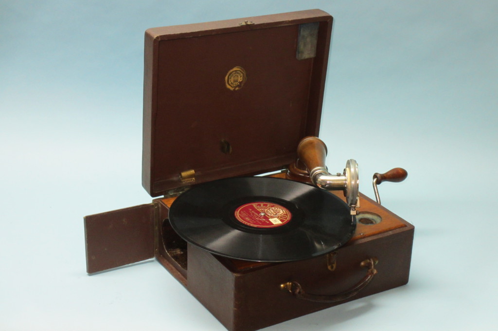 Neue Bilder Grammophon | Grammophon-Bastler